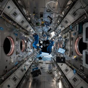 What does the International Space Station smell like? | Triv Bits